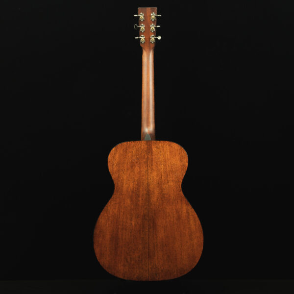 Martin 000-18 Standard Series Acoustic Guitar - World of Music